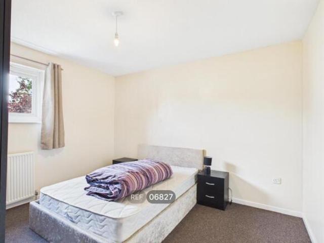 3 bedroom terraced house for rent in Crabtree, Peterborough, PE4 7EL, PE4