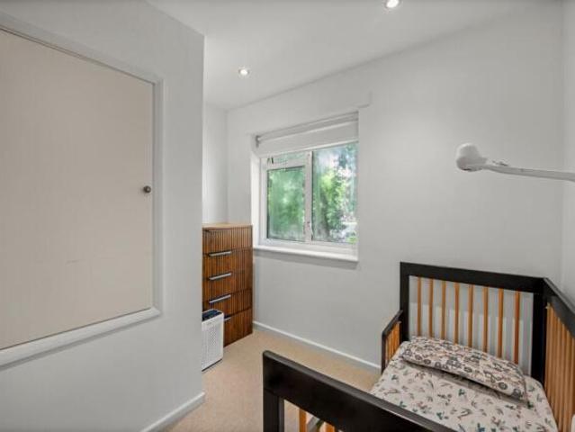 3 bedroom terraced house for rent in Cresset Street, Clapham North, SW4