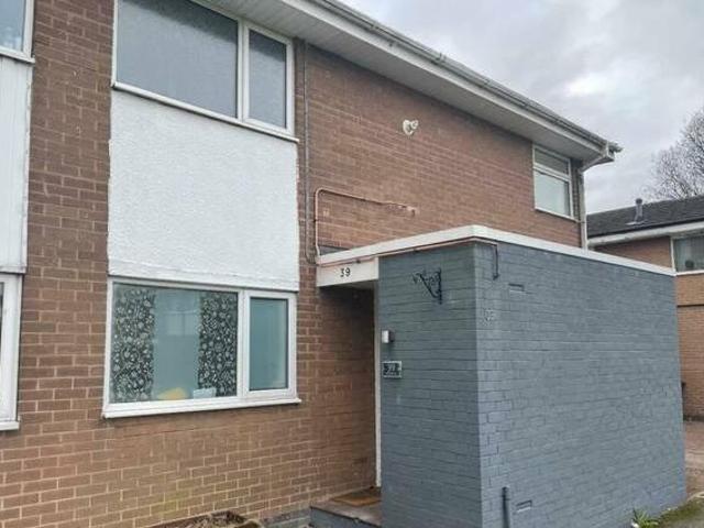 3 bedroom terraced house for rent in Crossway Crewe CW1