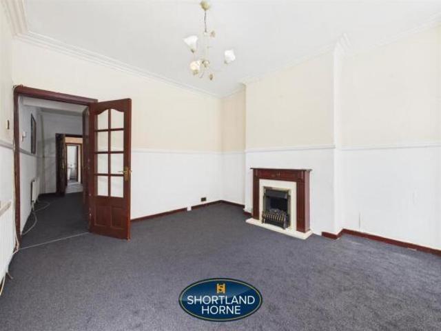 3 bedroom terraced house for rent in Cross Road, Foleshill, Coventry, CV6