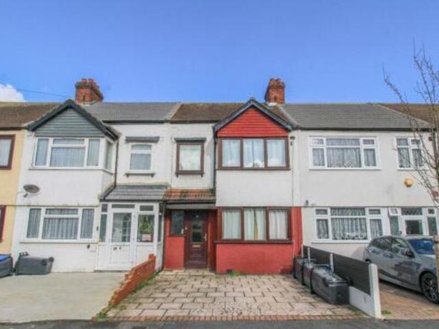 3 Bedroom Terraced House For Rent In Croydon