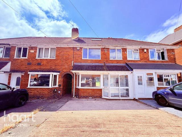 3 bedroom semi detached house for rent in Curbar Road, Birmingham, B42