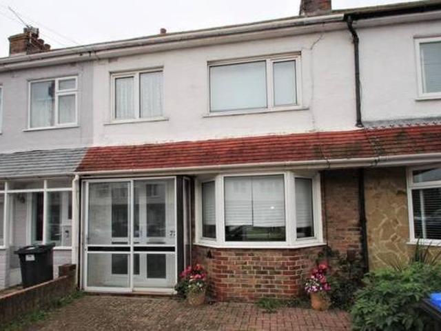 3 bedroom terraced house for rent in Annweir Avenue Lancing BN15