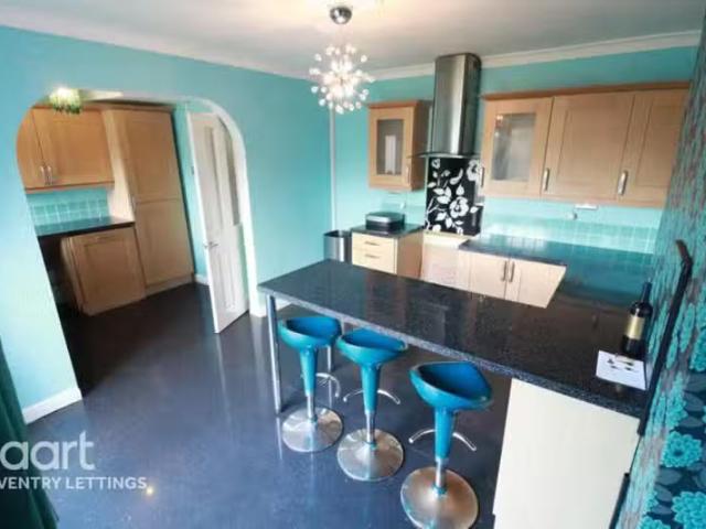 3 bedroom terraced house for rent in Ansty Road, Coventry, CV2