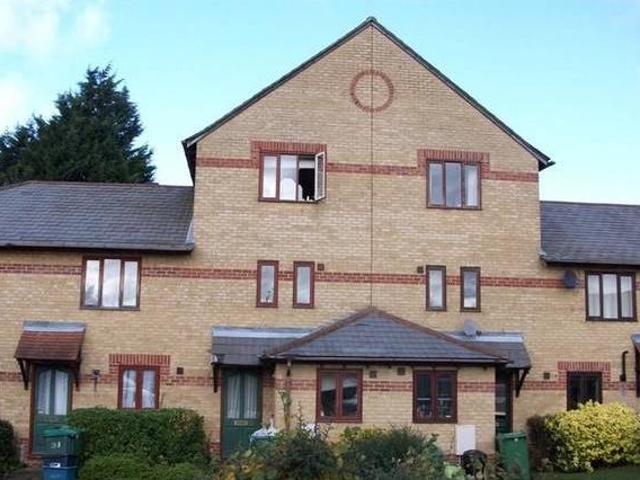 3 bedroom terraced house for rent in Ablett CloseCowleyOxfordOX4
