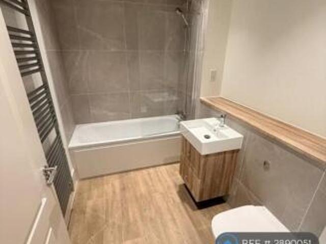 3 bedroom terraced house for rent in Albrighton Crescent, Tonbridge, TN12
