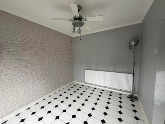 3 bedroom terraced house for rent in Alderfield Drive, Liverpool, L24