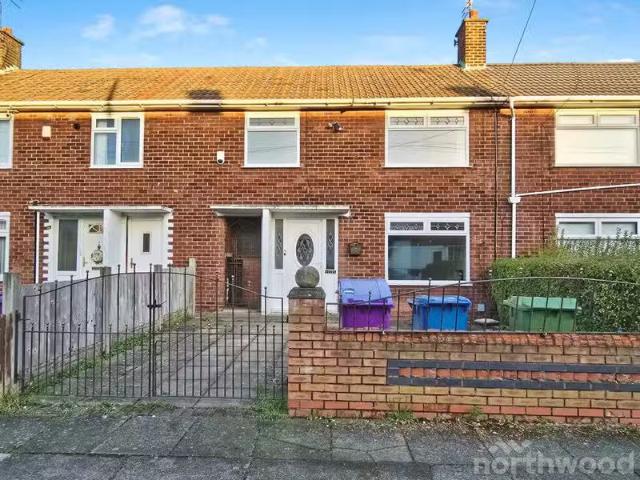 3 bedroom terraced house for rent in Allerford Road, West Derb.
