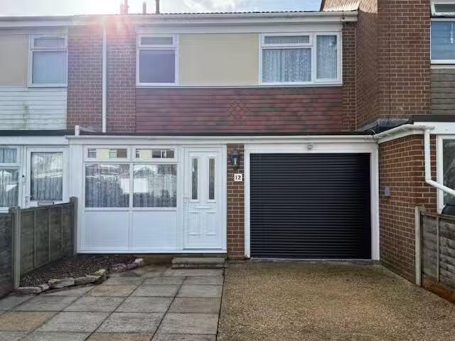 3 bedroom terraced house for rent in Archdale Close, Bournemou.
