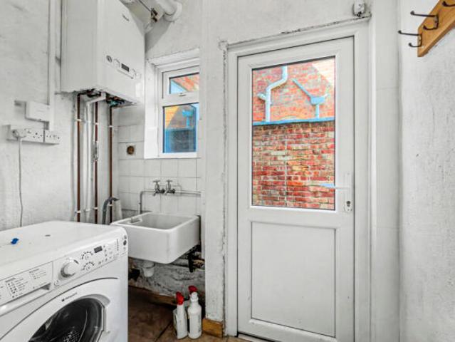 3 bedroom terraced house for rent in Ardington Road, Northampton, Northamptonshire, NN1