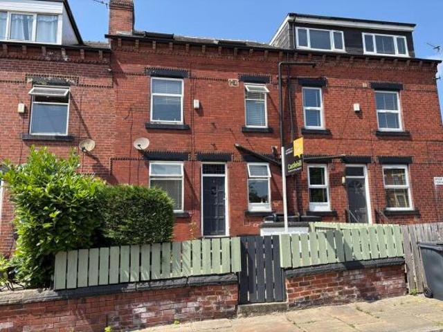3 bedroom terraced house for rent in Argie Terrace, Leeds, LS4