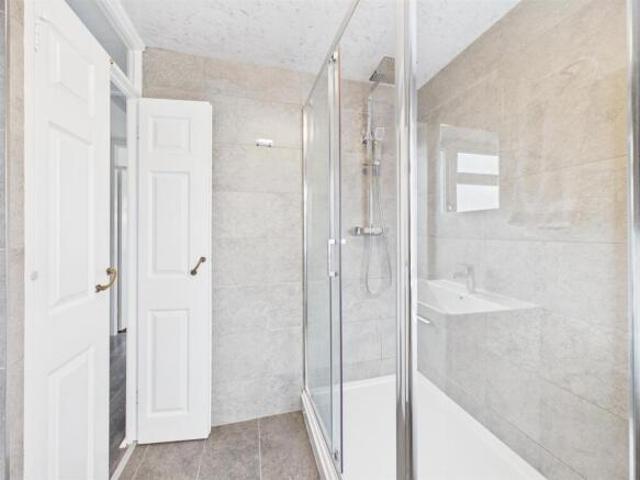 3 bedroom terraced house for rent in Arkle Drive, Coventry, CV2 2EF, CV2