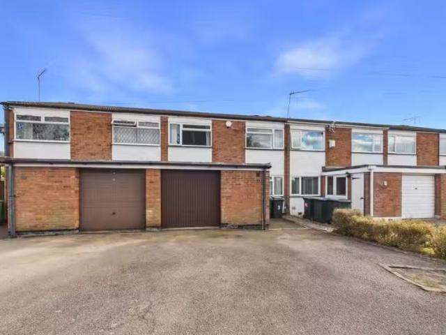 3 bedroom terraced house for rent in Arkle Drive, Coventry, CV.