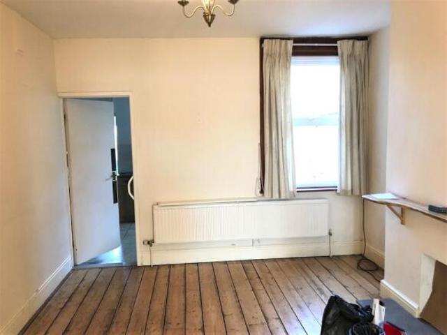 3 bedroom terraced house for rent in Arlington Road, St Annes, BS4