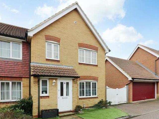 3 Bedroom Terraced House For Rent In Ash