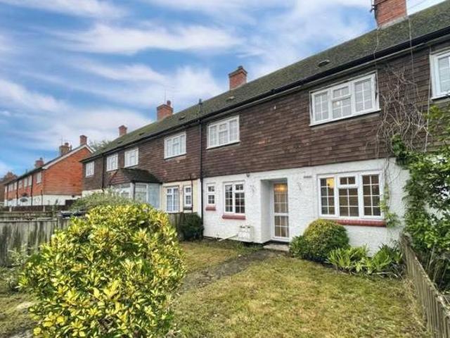 3 bedroom terraced house for rent in Ashford Road St Michaels TN30