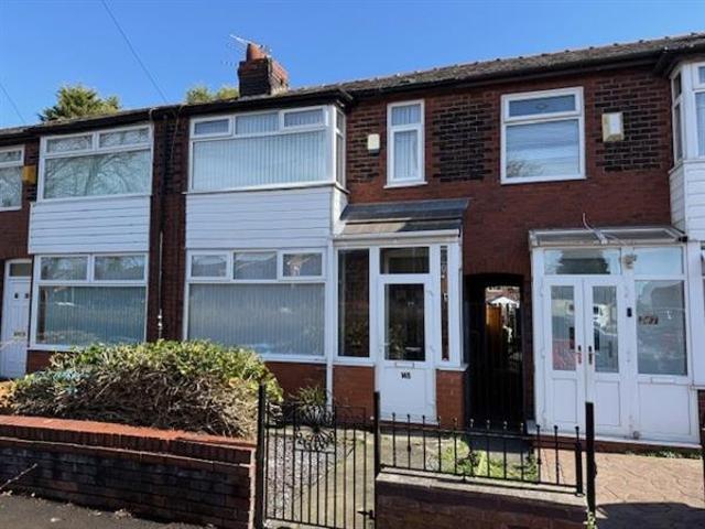3 Bedroom Terraced House For Rent in Ashton Road East, Manchester