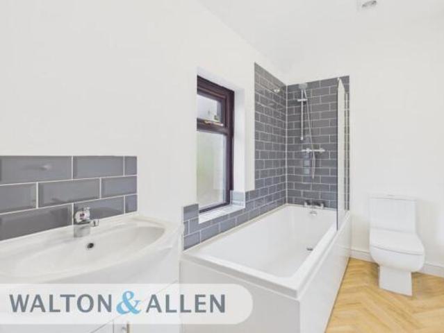 3 bedroom terraced house for rent in Austin Street, NG6