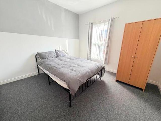 3 bedroom terraced house for rent in Bolingbroke Road, Coventry, CV3