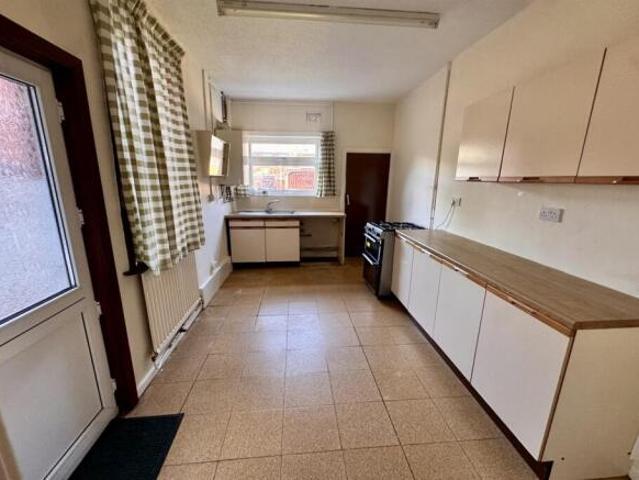 3 bedroom terraced house for rent in Bolingbroke Rd, CV3