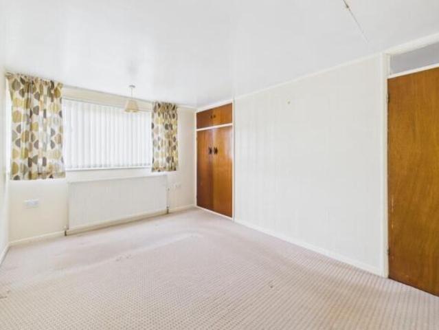 3 bedroom terraced house for rent in Batemoor Road, Sheffield, S8