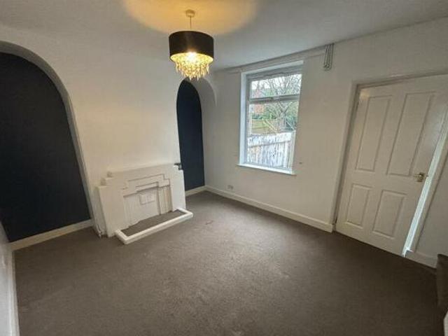 3 Bedroom Terraced House For Rent In Balderton