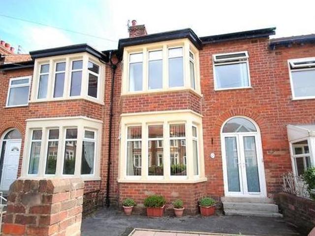 3 bedroom terraced house for rent in Baldwin Grove Blackpool FY1