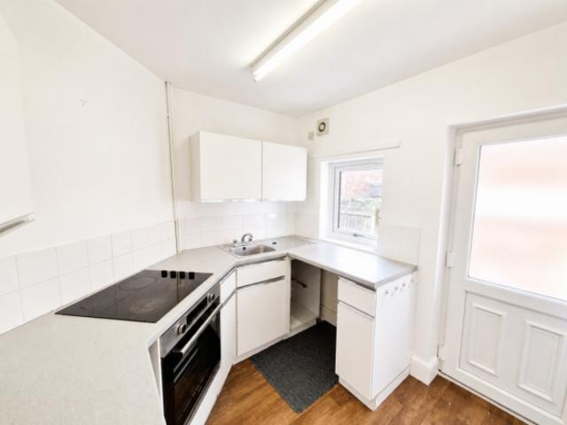 3 bedroom terraced house for rent in Balmoral Road, Nottingham, Nottinghamshire, NG1 4HX, NG1