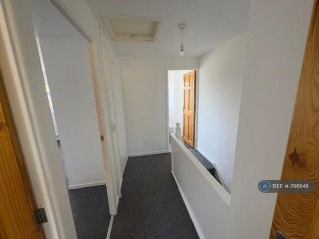 3 bedroom terraced house for rent in Barent Walk, Nottingham, NG5