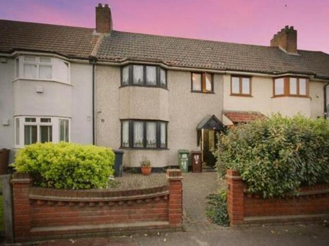 3 Bedroom Terraced House For Rent In Barking