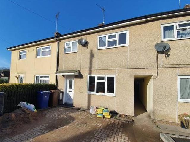 3 bedroom terraced house for rent in Beacon Drive RollestononDove BURTONONTRENT DE13