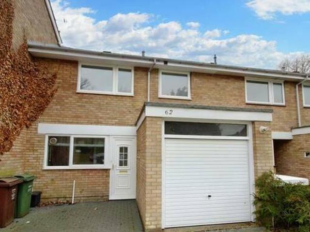 3 bedroom terraced house for rent in Beaumont Avenue St Albans AL1