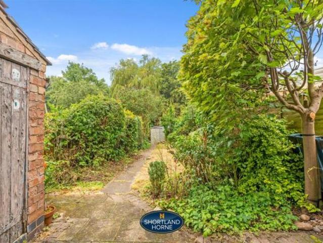 3 bedroom terraced house for rent in Belgrave Road, Wyken, Coventry, CV2