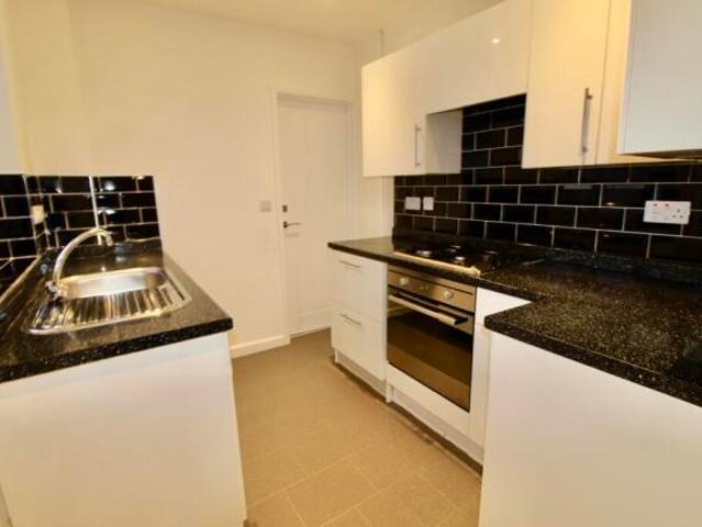 3 bedroom terraced house for rent in Belsize Avenue, Woodston, Peterborough, PE2