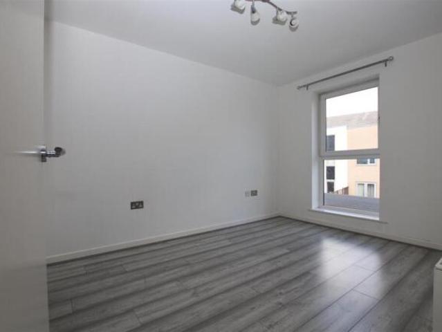 3 bedroom terraced house for rent in Bennett Place, Dartford, Kent, DA1
