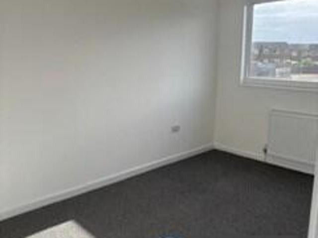 3 bedroom terraced house for rent in Berwick Drive, Milton Keynes, MK3