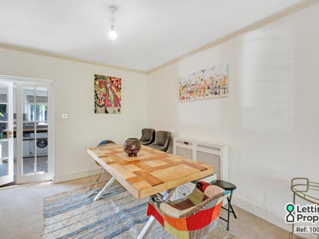 3 bedroom terraced house for rent in Bicester Road, Richmond, Surrey, TW9 4QL, TW9