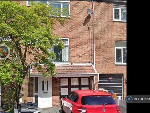 3 Bedroom Terraced House For Rent In Birmingham