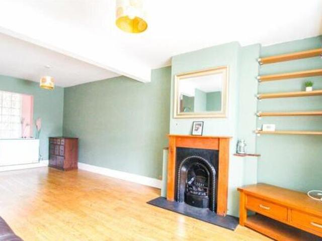 3 Bedroom Terraced House For Rent In Bishopsworth, Bristol