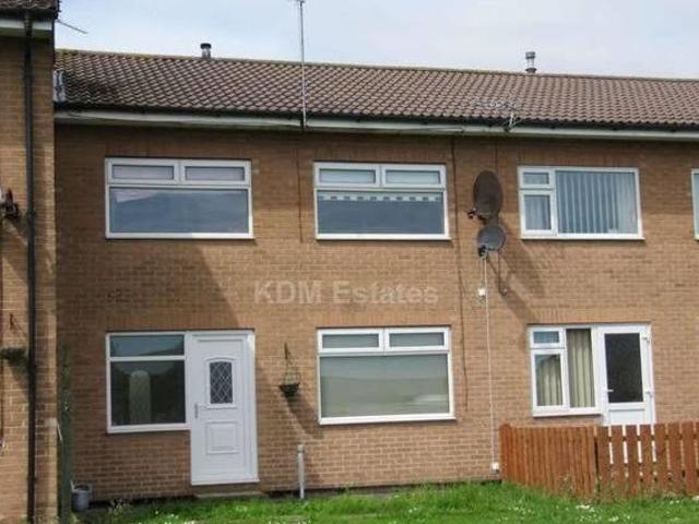 3 bedroom terraced house for rent in Blackdown Close Co Durham SR8