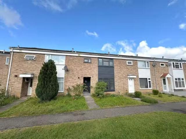 3 bedroom terraced house for rent in Bladon Walk, Leamington S.