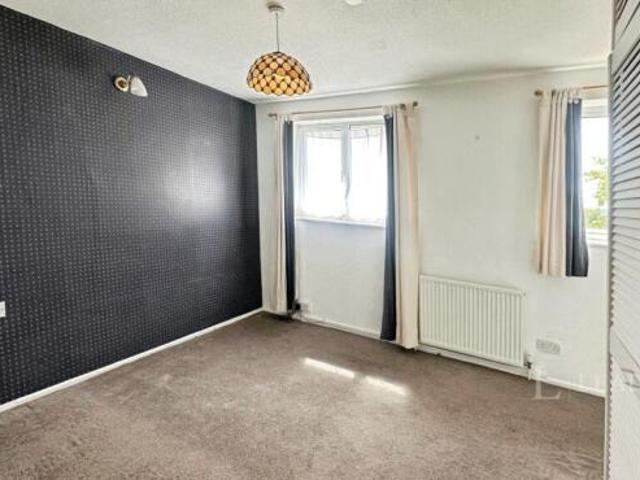 3 bedroom terraced house for rent in Brussels Way, Luton, Bedfordshire, LU3