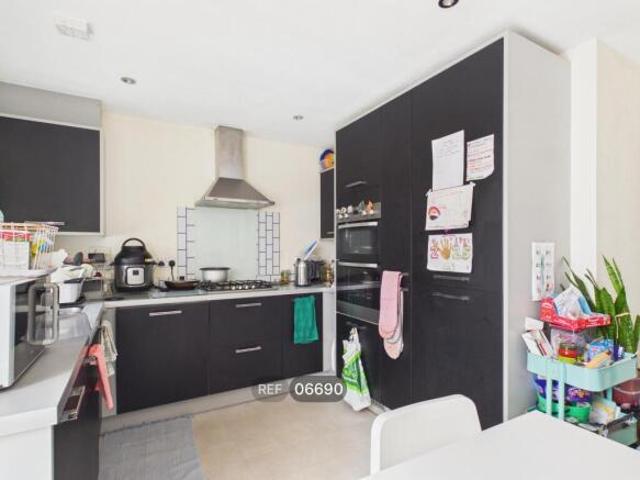 3 bedroom terraced house for rent in Bradley Way, Peterborough, PE1 5FA, PE1