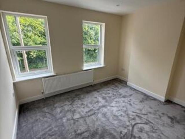 3 bedroom terraced house for rent in Bramford Lane, Ipswich, IP1
