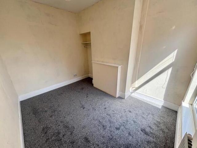 3 bedroom terraced house for rent in Brecon Street, HULL, HU8