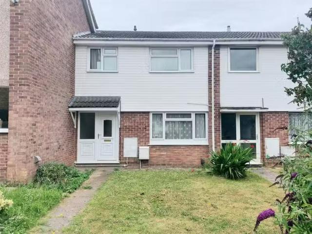 3 bedroom terraced house for rent in Bredon, Yate, Bristol, BS37