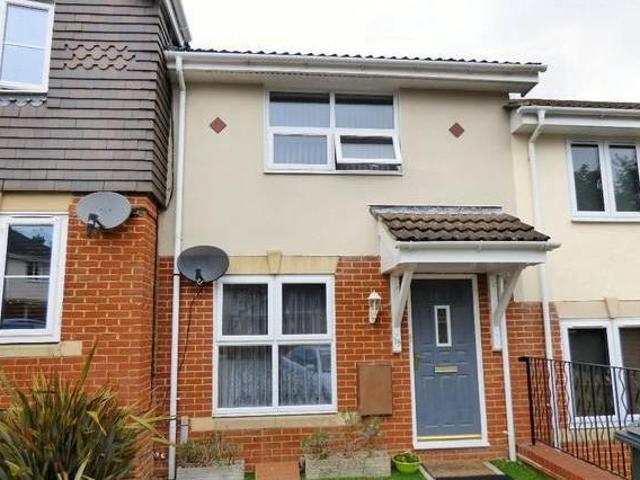 3 bedroom terraced house for rent in Bridge Farm RoadUckfieldTN22