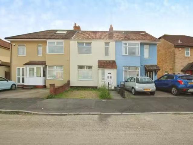 3 bedroom terraced house for rent in Bridgman Grove Filton.