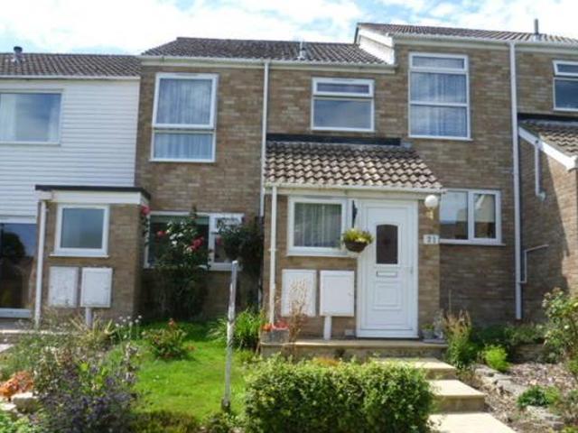 3 bedroom terraced house for rent in Bridle Way Wimborne BH21