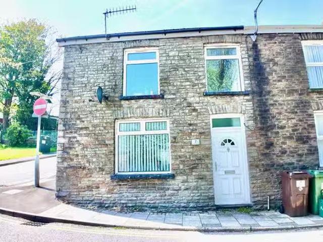 3 bedroom terraced house for rent in Bristol Terrace, Bargoed.